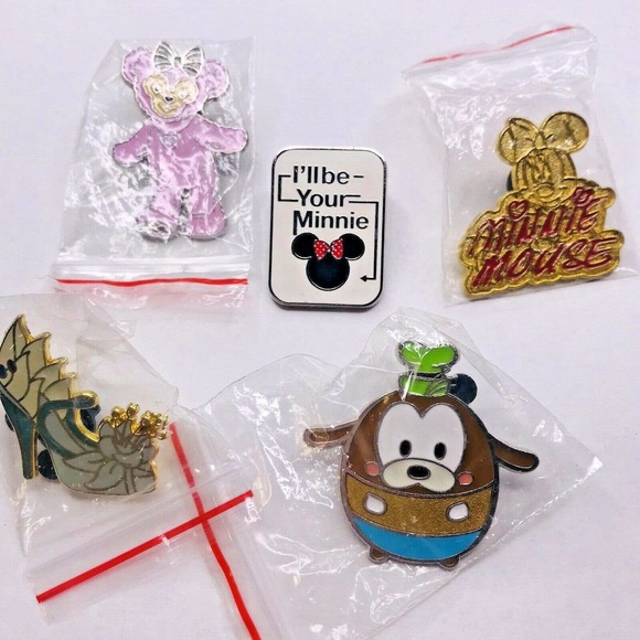 Disney | Jewelry | Disney Pin Trading Sally Mae Minnie Mouse Goofy ...